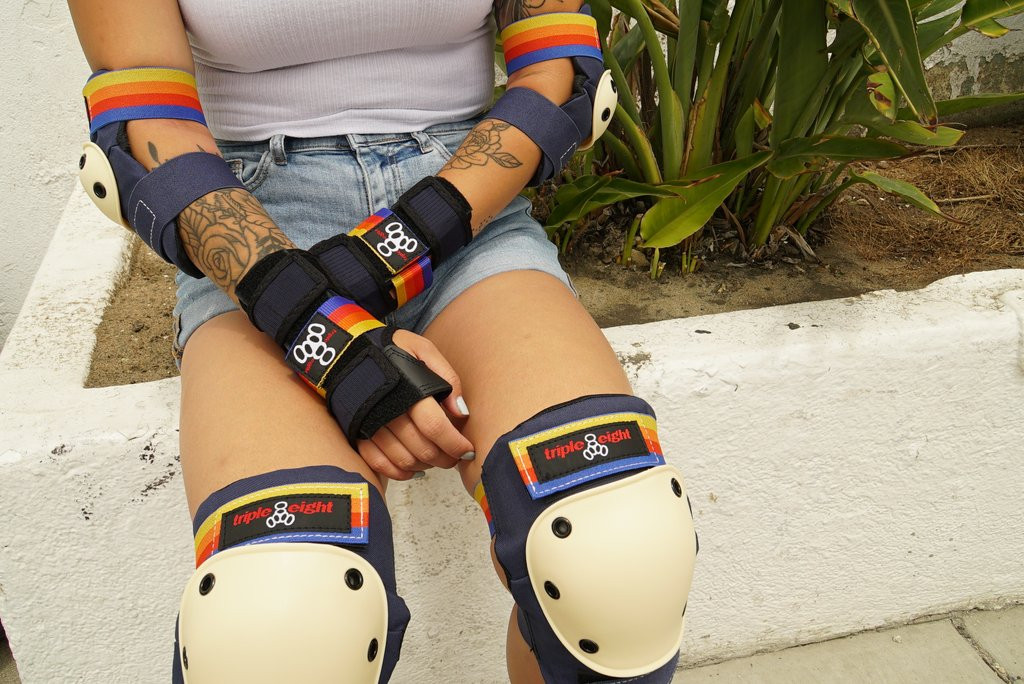 Triple Eight Saver Series Rollerskating Pad Set - Pacific Beach
