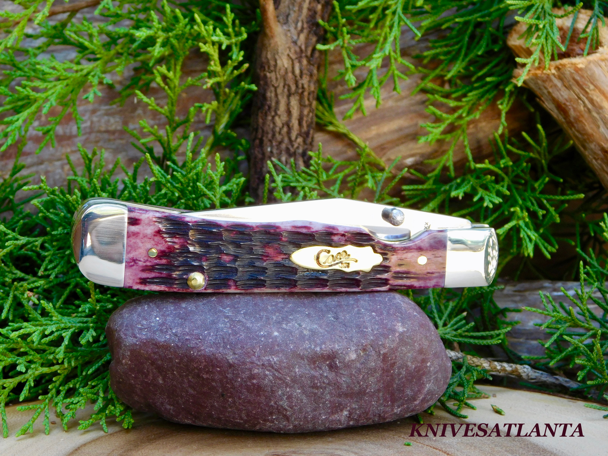 Case Kickstart® Pinched Bolsters Cabernet Bone Trapperlock - KnivesAtlanta