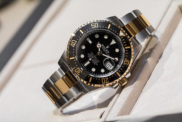 How Much Is a Rolex Watch? A Buyer’s Guide - Luxury Of Watches