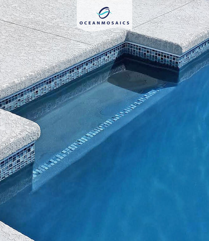 Extant Emerald 1x1 Pool Mosaic Glass Tile