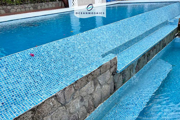 Seven Seas Caribbean Blue Polished Glass 1x1 Pool Tile
