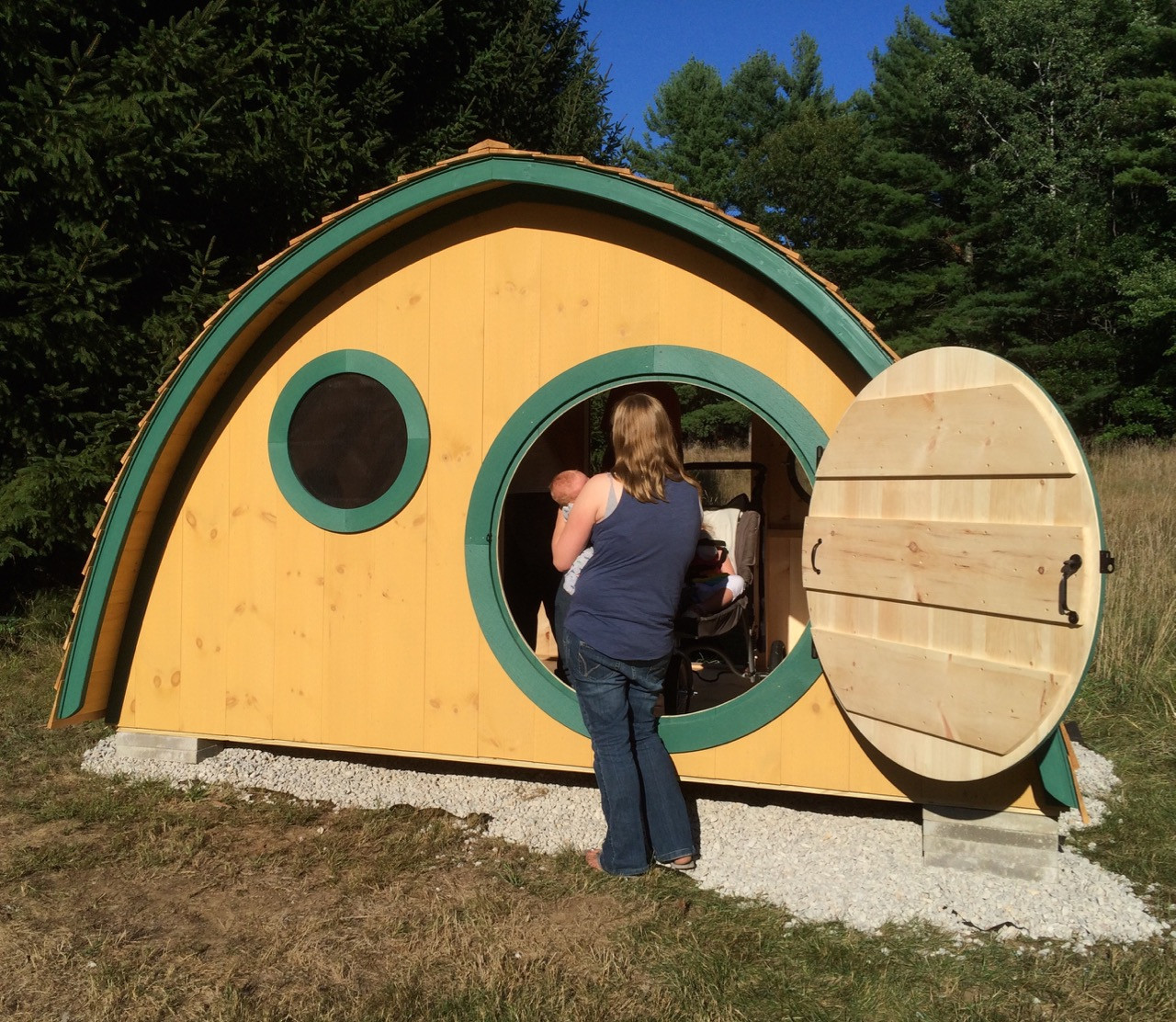 Wooden Hobbit Hole She Shed Garden Room
