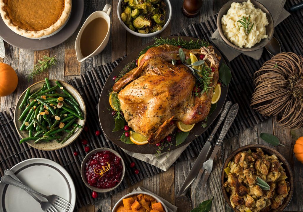 Tips and tricks for a balanced, healthier Thanksgiving holiday ...