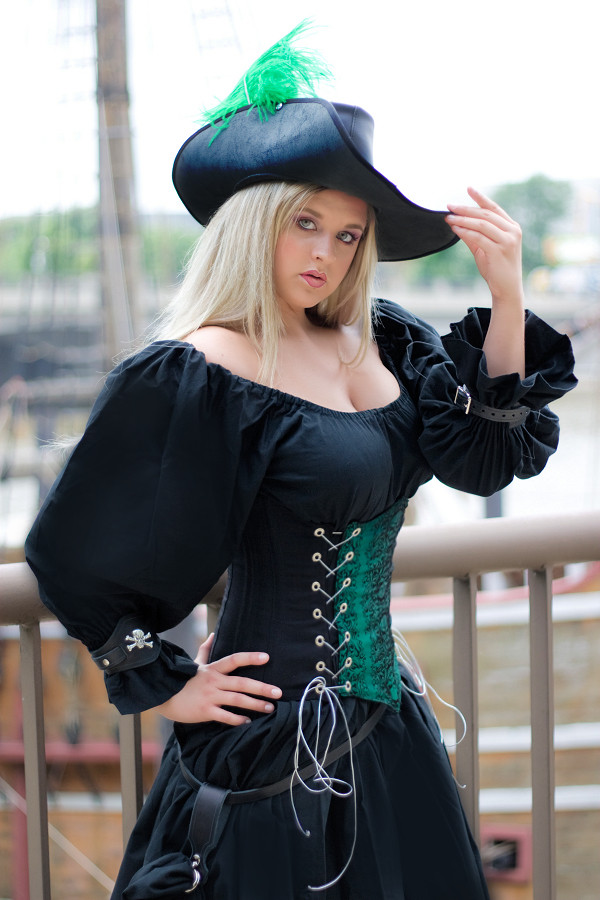 Buccaneer Pirate - renaissance clothing, medieval pirate