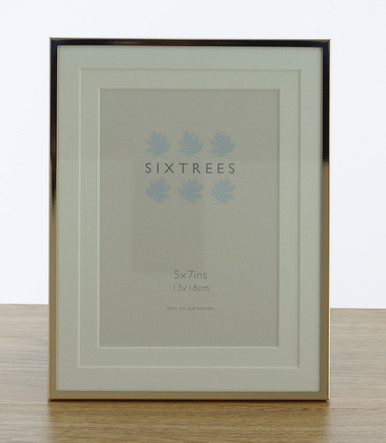Sixtrees Park Lane Rose Gold photoframe 7x5 inch with mount.