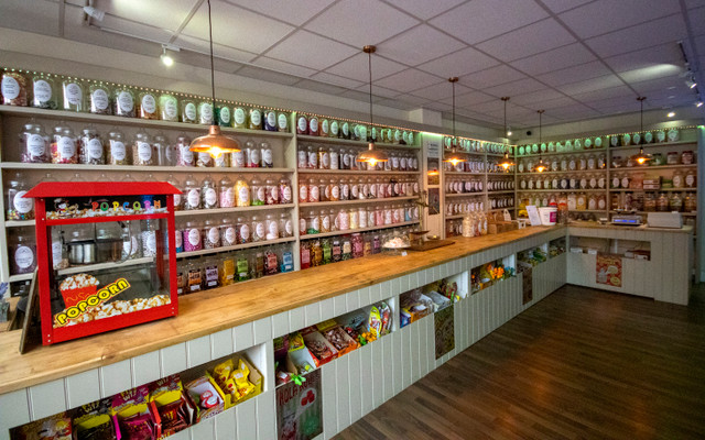 Bolton's Bench Sweet Shop