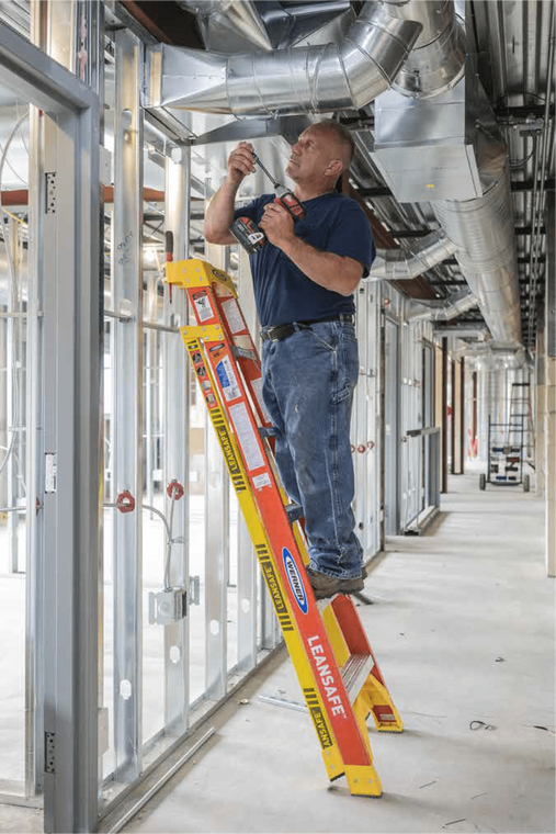 Werner #L6208 8 Ft. LEANSAFE Fiberglass Step Ladder