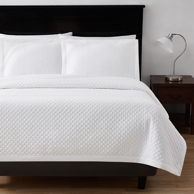 Radiance™ White Diamond Quilt (Set of 4)