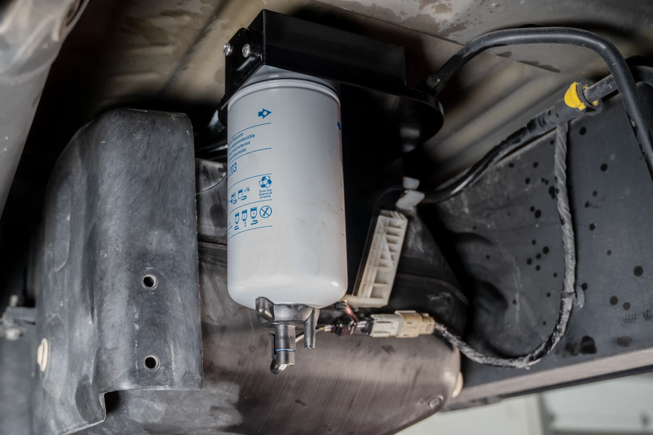 Fleece Performance Under Bed Fuel Filter Assembly for 2017-2024 Ford ...