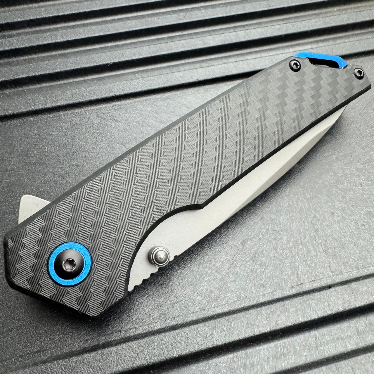 Grey Coated Blade Pocket Knife – Carbon Fiber Handle, Ball Bearing ...