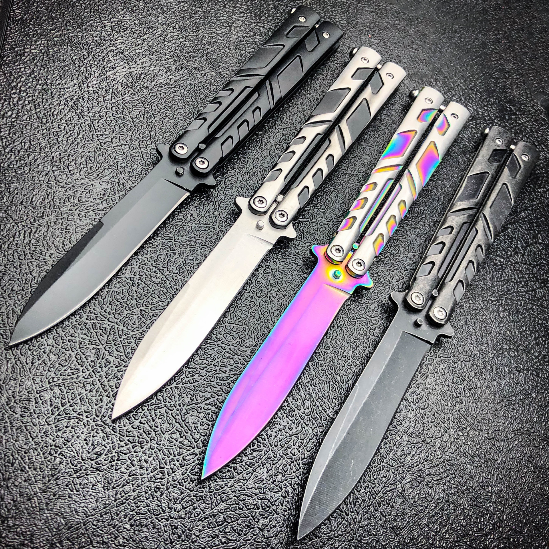 9" The Predator Curved Blade Balisong - MEGAKNIFE