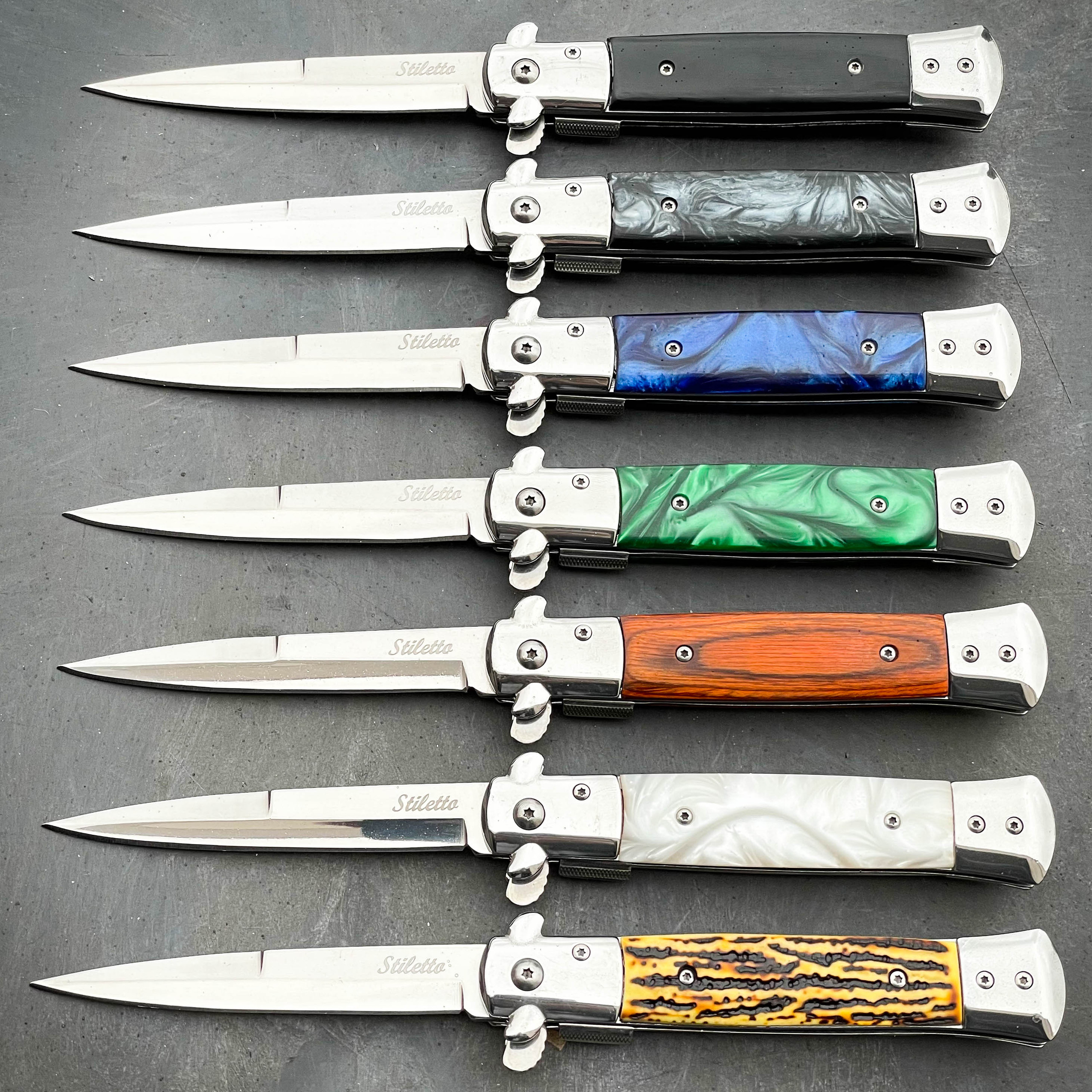 Lever Lock Italian Style Stiletto - MEGAKNIFE