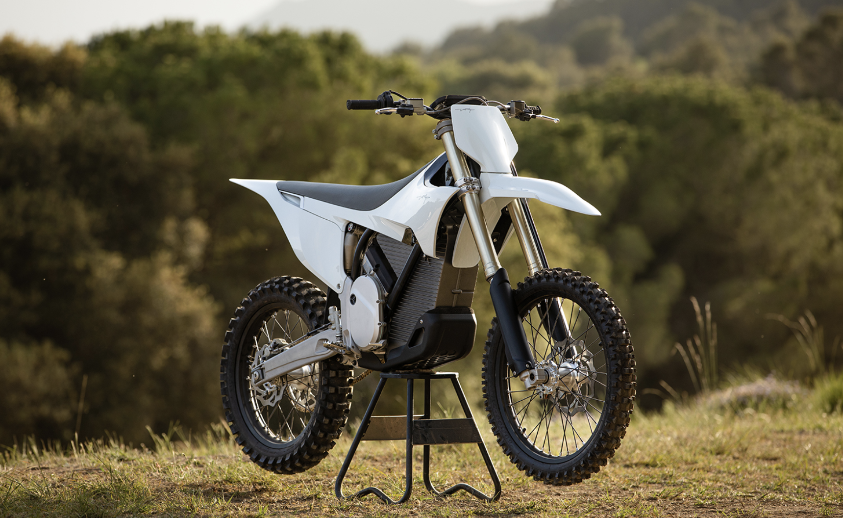 Your Guide to Stark Varg Supermoto Conversion - Custom Moto Wheels