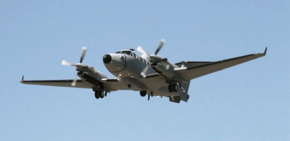 L-3’s Upgraded MC-12W EMARSS-M Prototype Takes First Flight ...