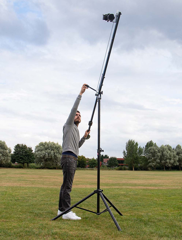 Camera Jibs, Camera Cranes and Camera Booms | Cameragrip