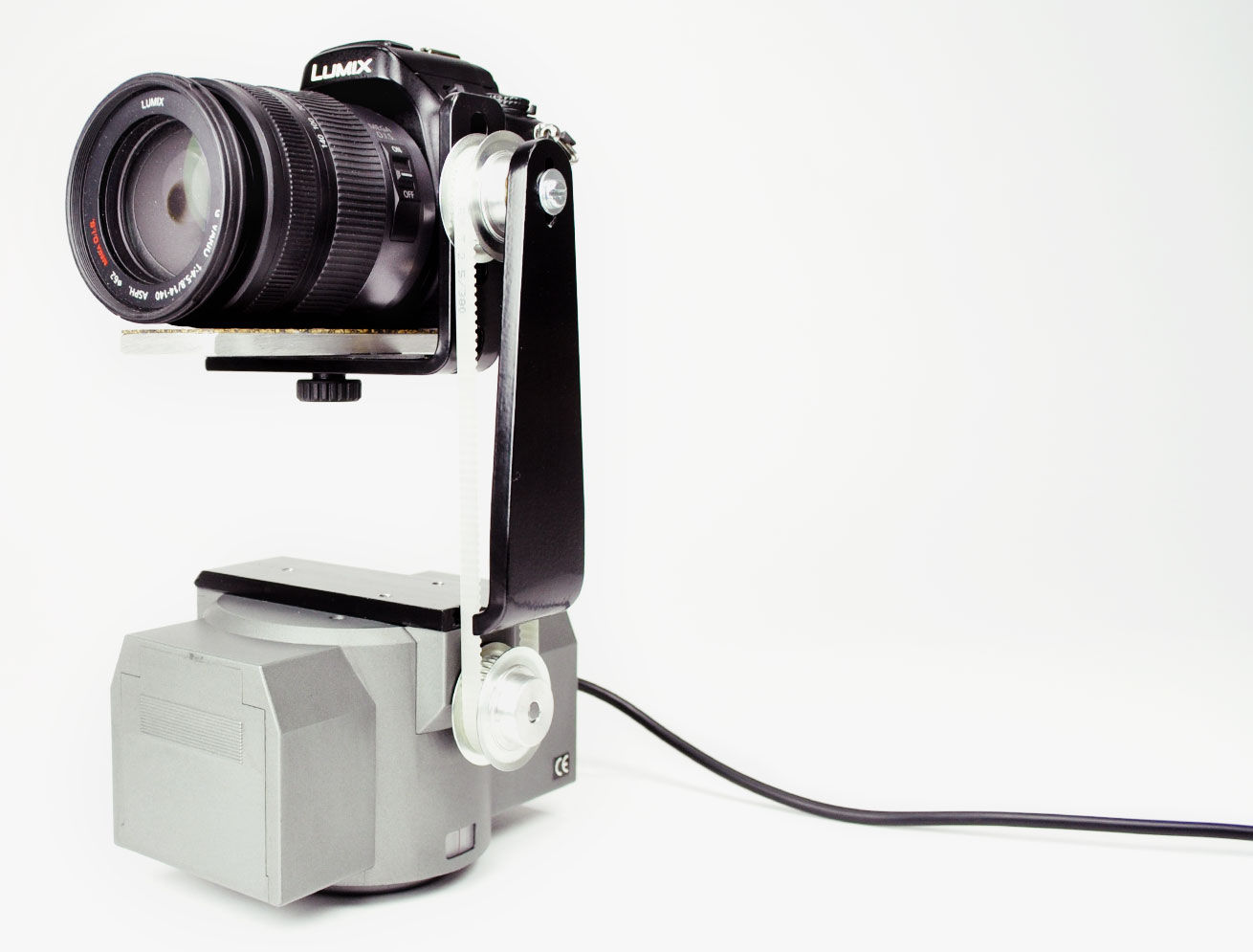 Presenting The Hague PH100 Mini Powerhead - Cameragrip