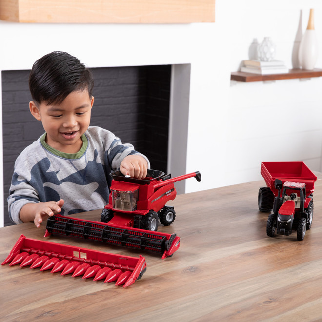 Case IH 1:32 Scale Farm Toy Harvesting Set with Tractor, Grain Cart and ...