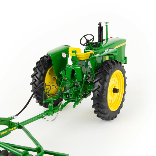 John Deere 1:16 Scale 3010 Diesel Tractor with RW Disk – Die-Cast Metal ...