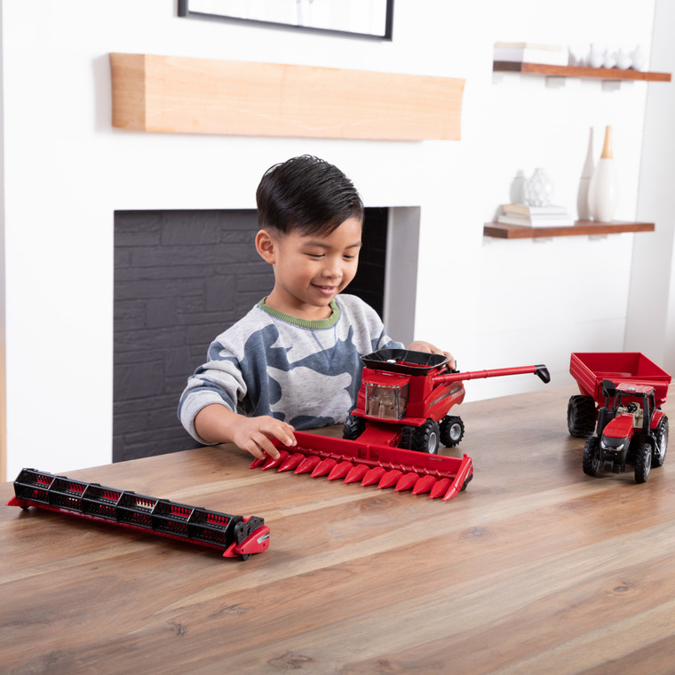 Case IH 1:32 Scale Farm Toy Harvesting Set with Tractor, Grain Cart and ...