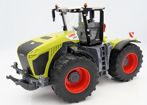 August Farm Toy Updates - TOMY