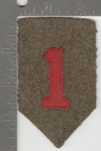 WW 1 to 30's US Army 1st Division Patch Inv# K0136 - WorldWarPatches