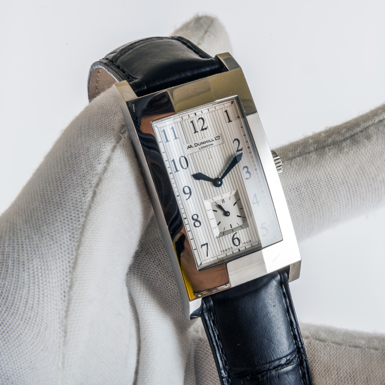 Dunhill Facet DUH018 *Jaeger LeCoultre Movement* - DelrayWatch.com