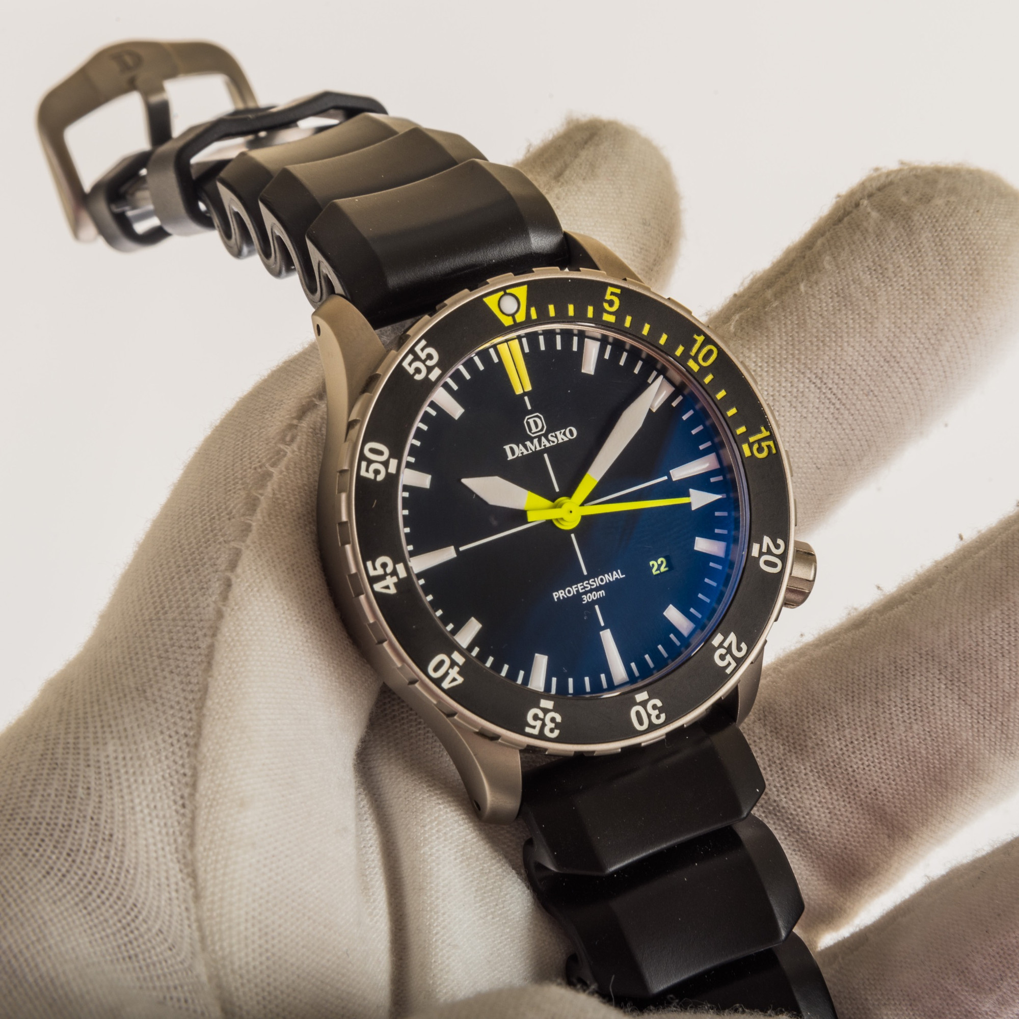 Damasko DSUB1 300m Diver - DelrayWatch.com