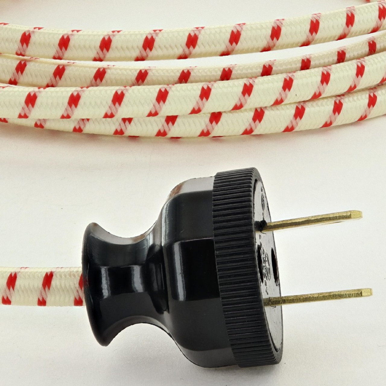 Lamp cord store