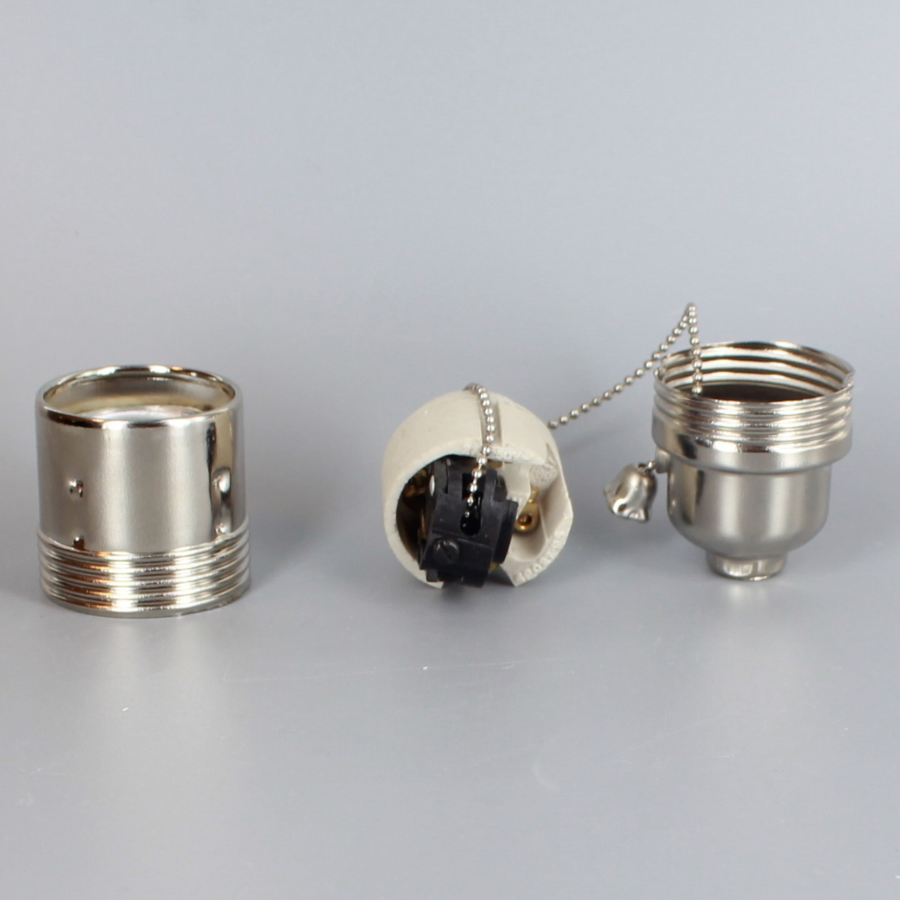 POLISHED NICKEL FINISH E27 BASE PULL CHIAN SWITCH LAMP SOCKET