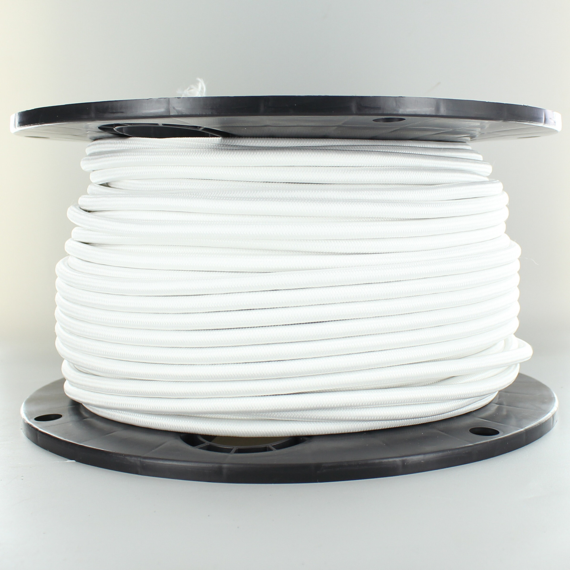 BLACK HEYCO STRAIN RELIEF FOR USE WITH SVT CORD.