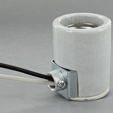 E-26 Porcelain Keyless Socket with 1/8ips. Side Outlet Bushing and 60in ...