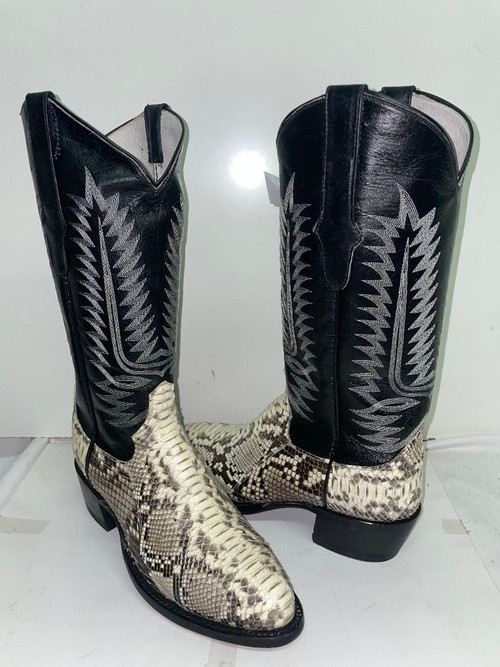 Cowtown Back Cut Python Ladies 8B R toe - Tim's Boots