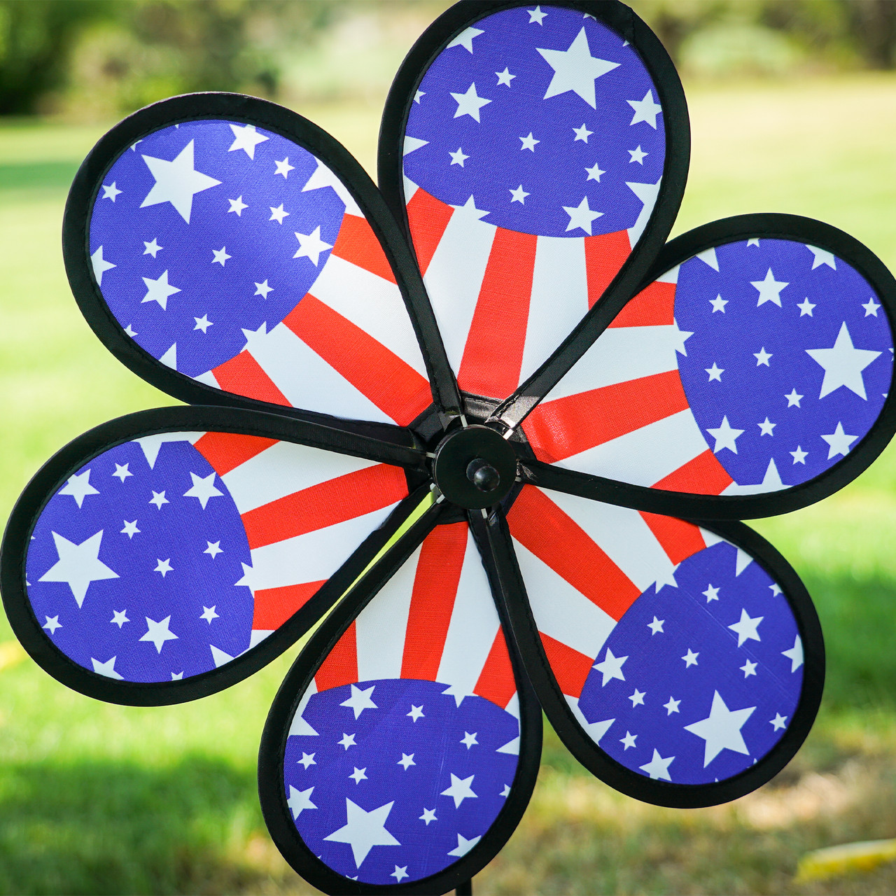 12-inch Patriot Star Flower Spinner, Garden Wind Spinner