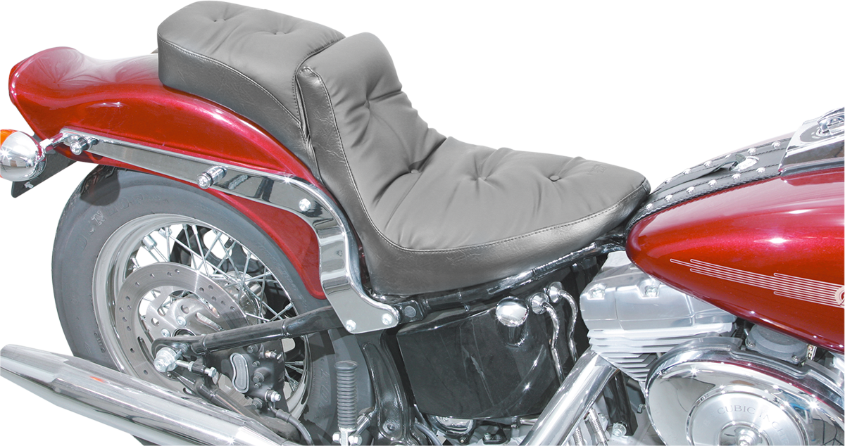 Mustang Regal Duke Seat Softail '00-'05 75049 - J J Motorsports