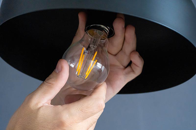 How to Change a Light Bulb - SimplyLED