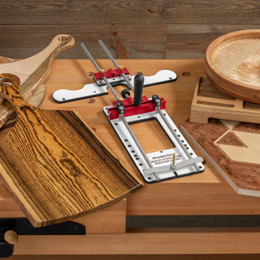 Woodpecker multi function router base store