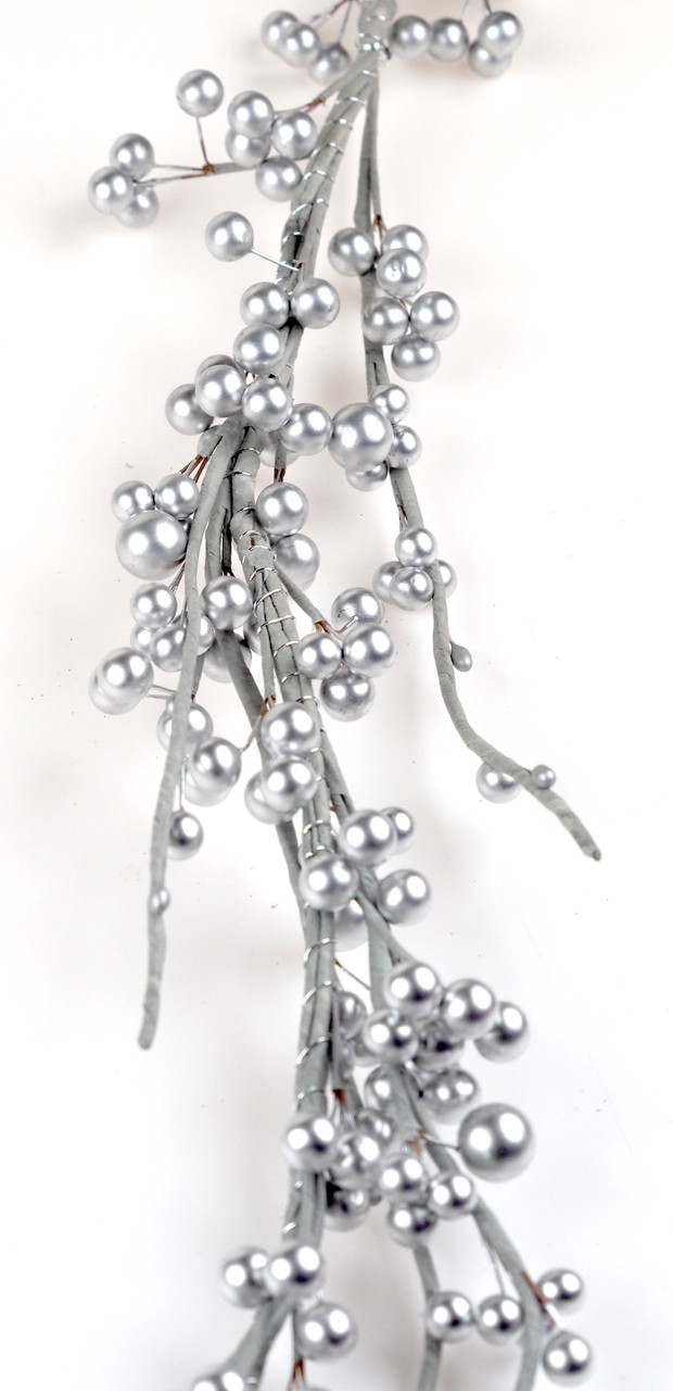 Silver Berry Garland - 1.5 Meters Long Christmas Decoration - Blue ...