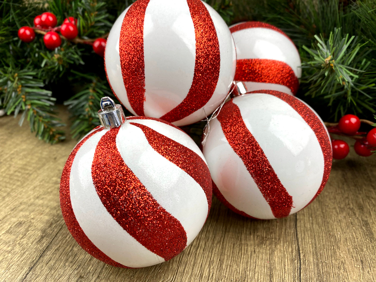 large baubles
