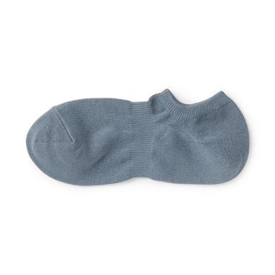 Fantasmini ad angolo retto da uomo. | MUJI