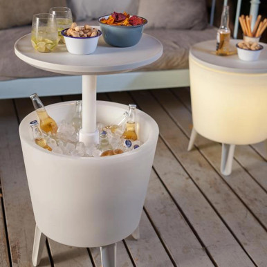 Keter bevy bar cooler store