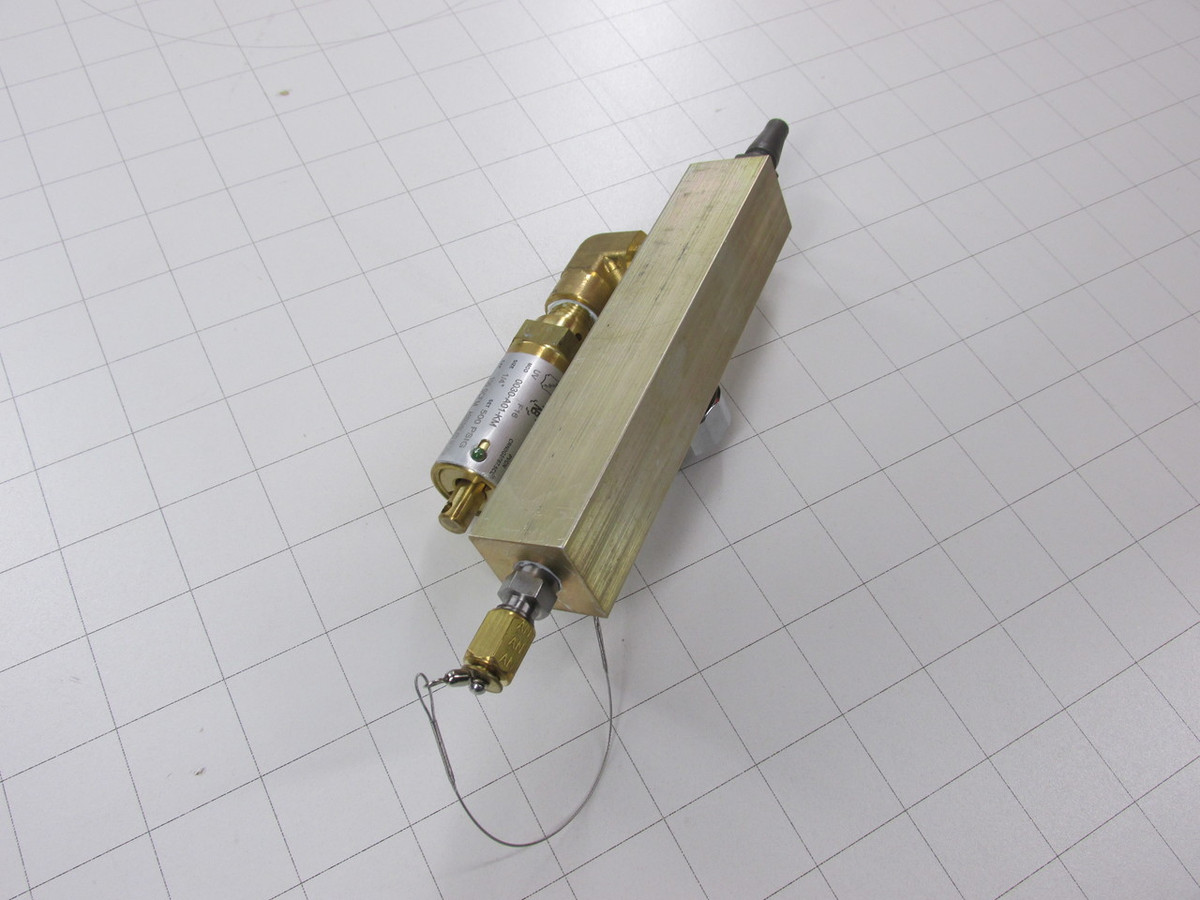 Low Pressure Oxygen Filler Adapter w/ Safety Valve