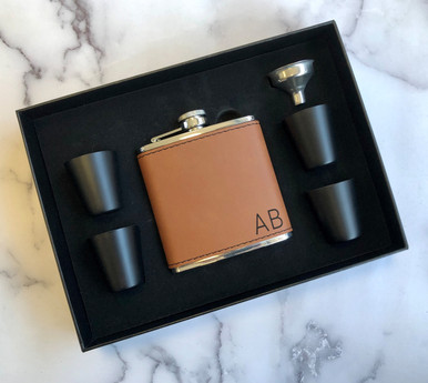 Personalized Flask - Chic Makings