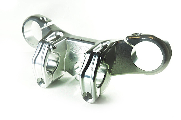 Top Triple Clamp Assembly - (007.34.320.80.00) - Beta USA