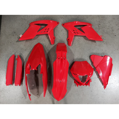 Complete Plastic Kit, Red