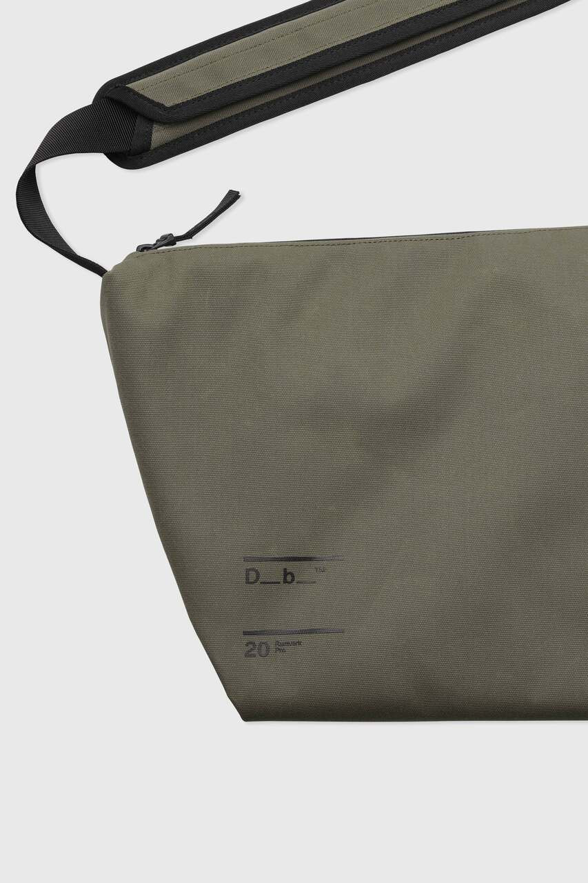 D_b_ Ramverk Pro Sling Bag 20L Mash Green - Calico Club