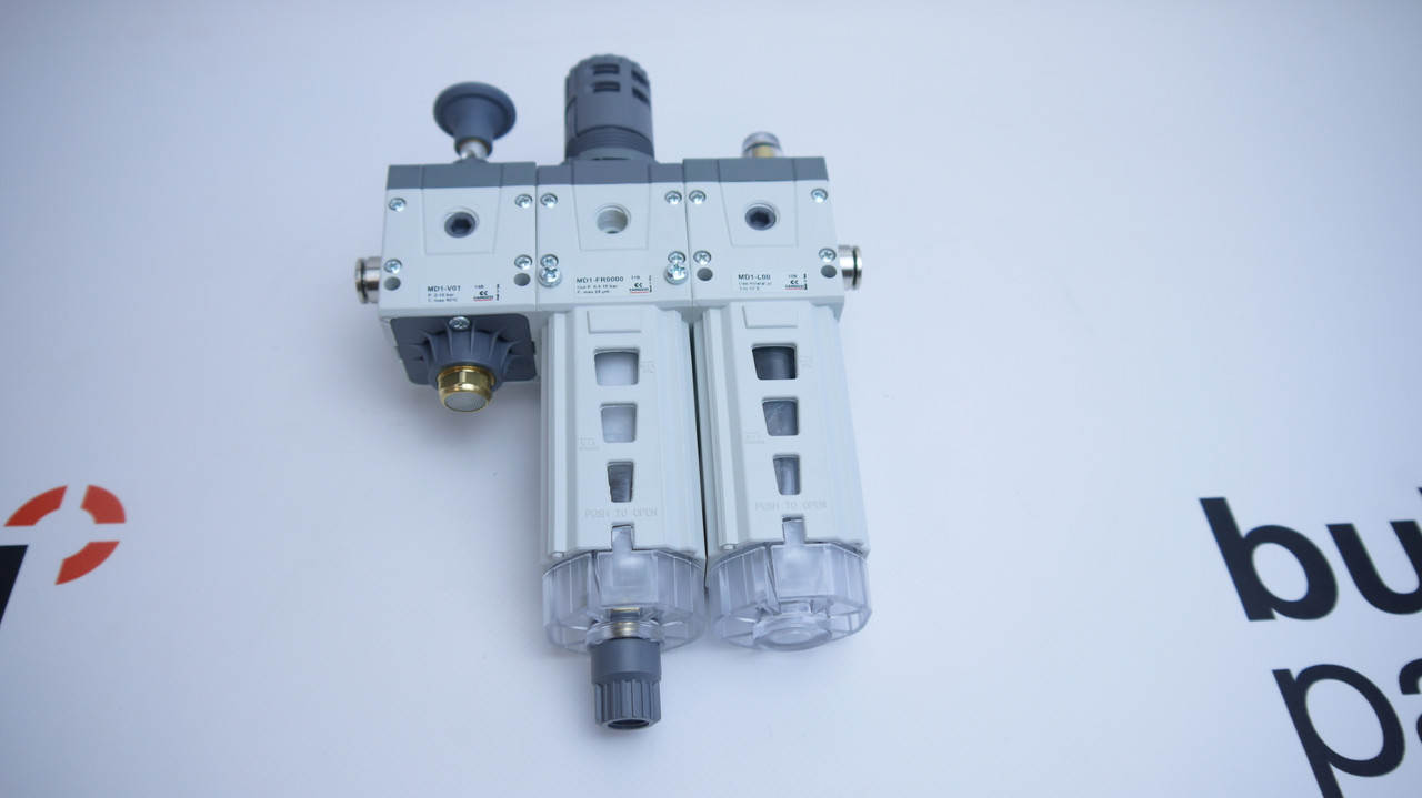 8 Filter Twin Regulator Unit - Bulkhaul.Parts