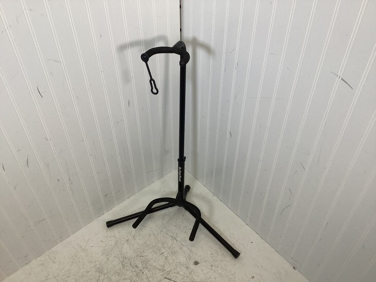 Used On Stage GUITAR STAND Guitar Stand