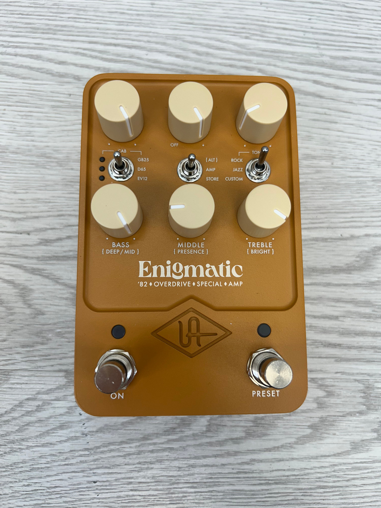 Used Universal Audio Enigmatic 82 Overdrive Amp Modeling Pedal