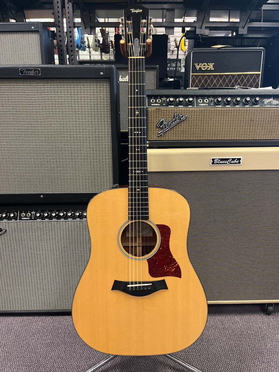 Used Taylor 510E Acoustic Guitar Natural