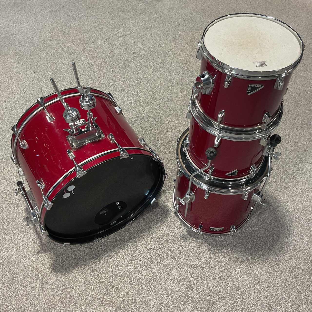 Used REMO BRAVO 2 4 PC Vintage Drum Set